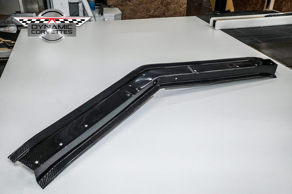 1968-82 Corvette Header Bar - Dynamic Corvettes
