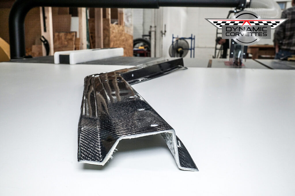 1968-82 Corvette Header Bar - Dynamic Corvettes
