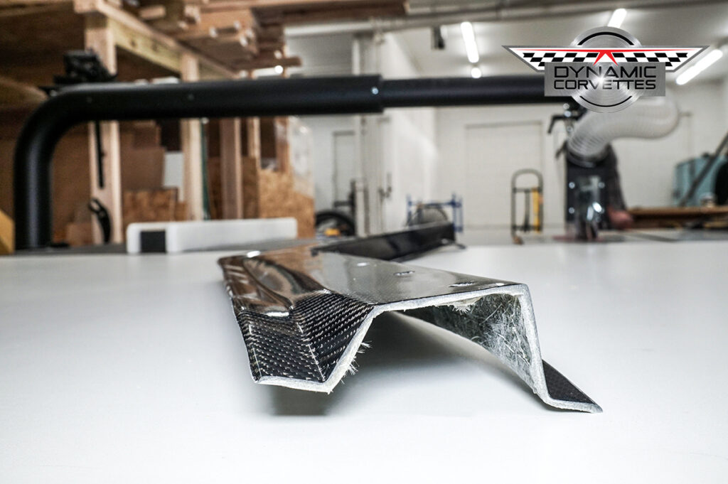 1968-82 Corvette Header Bar - Dynamic Corvettes